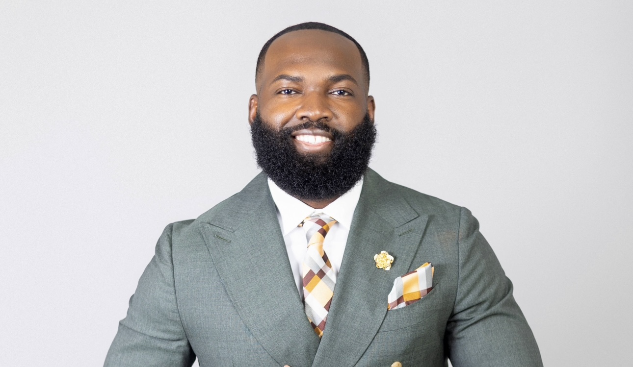 Deshon Burgess - Echoing Green